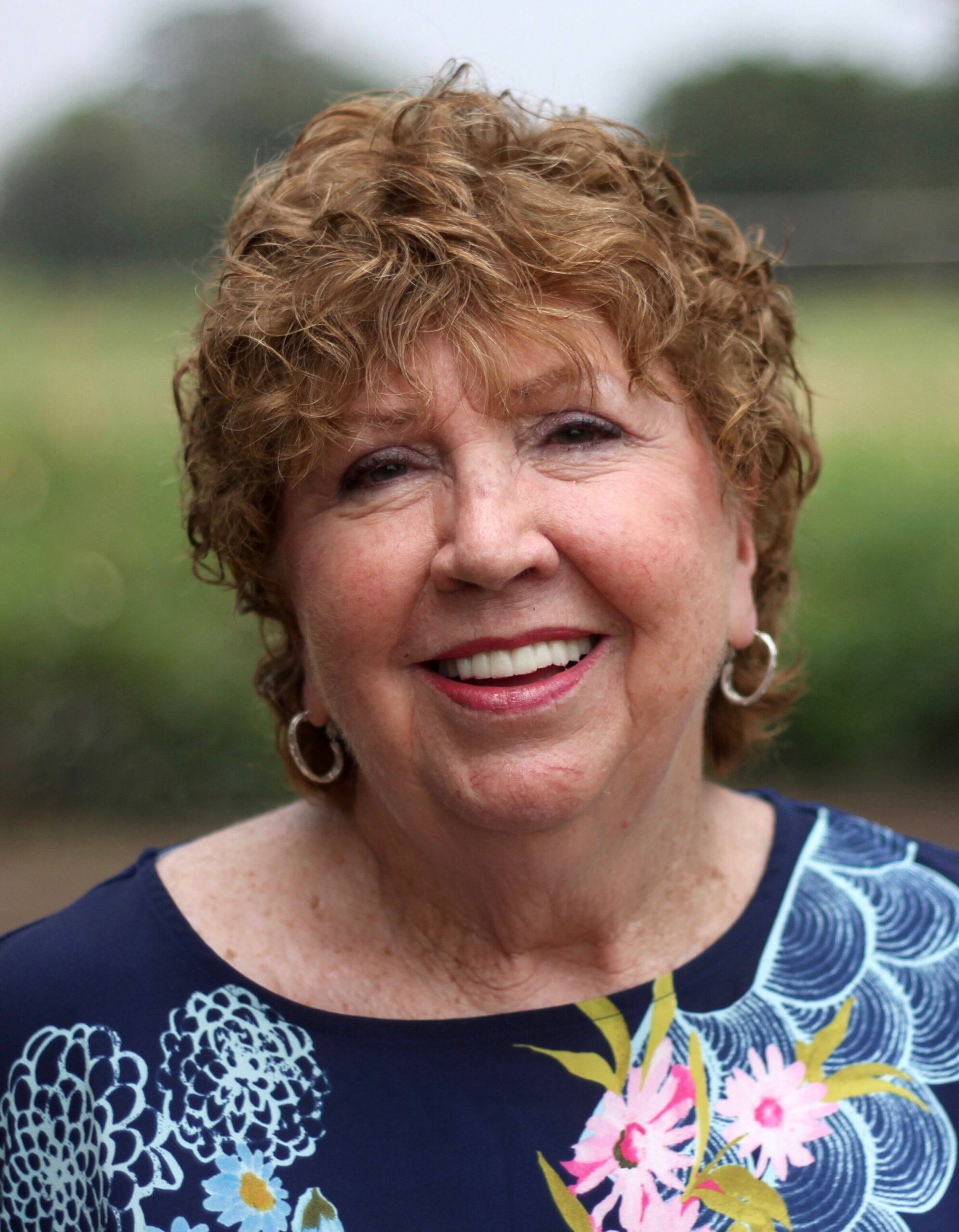 Episode 023: “Living Centered in Search of Hope and Healing” featuring ...